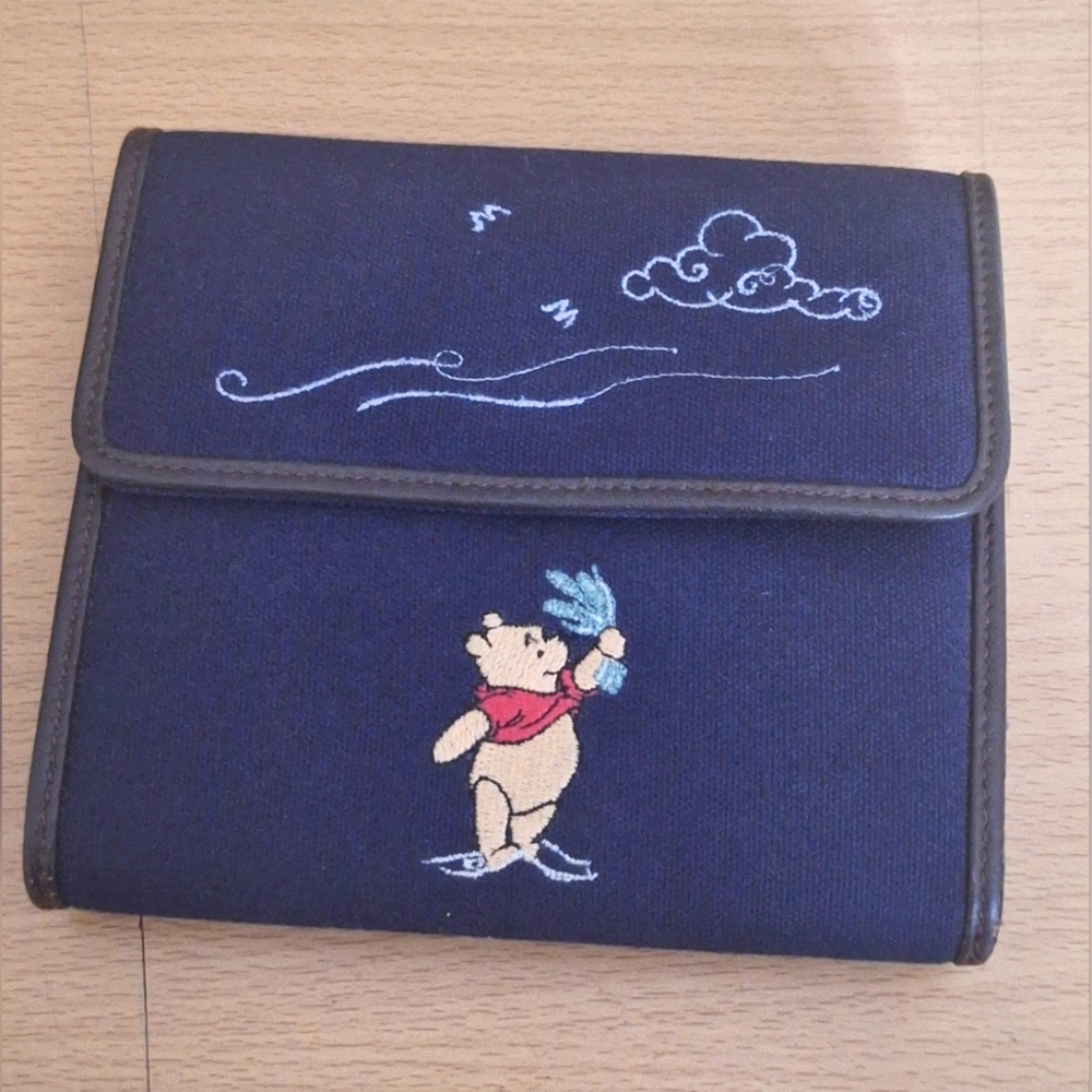 Vintage Disney Winnie The Pooh Wallet - Gem